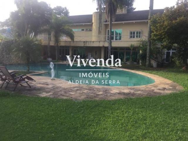 BELA E GRANDE CASA EM ALDEIA DA SERRA, MORADA DOS PASSAROS