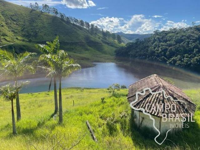 BELA FAZENDA 140 ALQUEIRES COM LAZER DE REPREZA E CACHOEIRA E PASTO FORMADO!