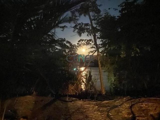 Bela fazenda de 91 ha nas margens do São Francisco/Três Marias
