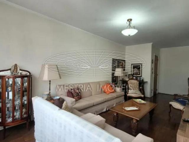Bela Vista | Apto com 130 m² | 1 vaga | Próximo à av. Paulista e estação de metrô!