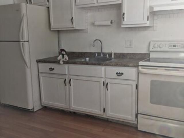 Belair Dr Unit,new Milford, Condo For Sale