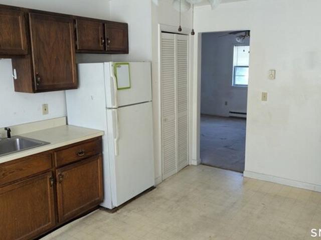 Belair Dr Unit,new Milford, Condo For Sale