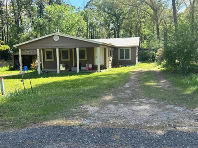 Belaire Dr