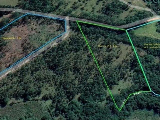 Belas Fazendinhas de 02 Hectares ou 20.000 M² em Local noBRe de entre Rios de Minas