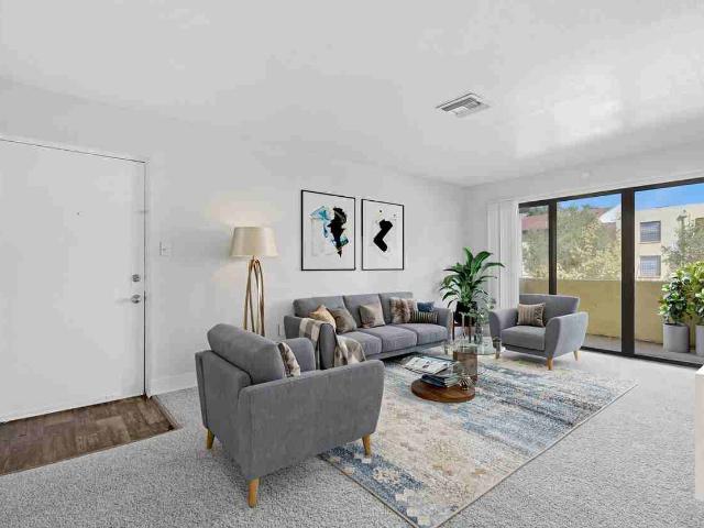 Belara Lakes 3 Bedroom Apartment for Rent at 8402 N Waterford Ave, Tampa, FL 33604 Lowry Park North