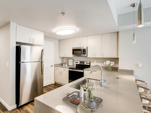 Belcarra 1 Bedroom Apartment for Rent at 10688 Ne 10th St, Bellevue, WA 98004 Downtown Bellevue