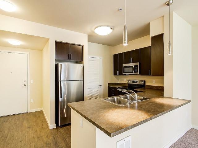 Belcarra 1 Bedroom Apartment for Rent at 10688 Ne 10th St, Bellevue, WA 98004 Downtown Bellevue