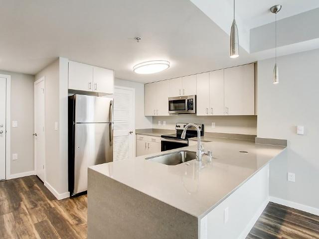Belcarra 2 Bedroom Apartment for Rent at 10688 Ne 10th St, Bellevue, WA 98004 Downtown Bellevue