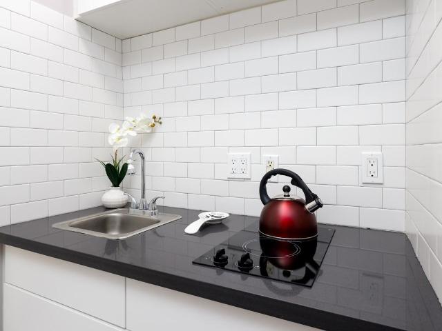 Belcrest Apartments Studio Apartment for Rent at 637 Hauser Blvd, Los Angeles, CA 90036 Mid City West