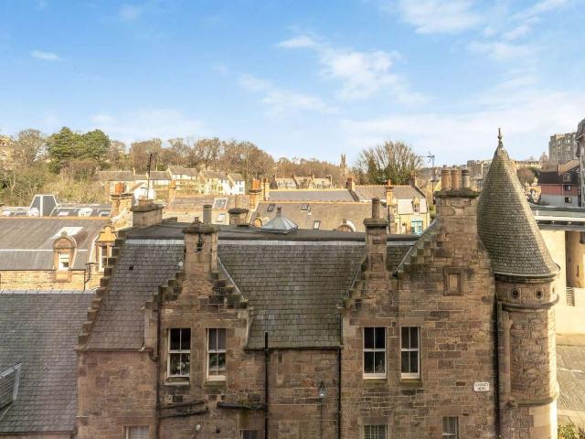 Belford Road, West End, Edinburgh EH4, 2 bed flat to rent, £3,500 pcm | PrimeLocation