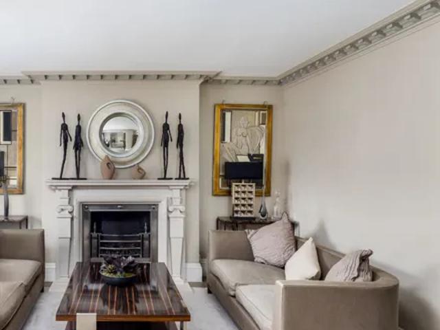 Belgrave Mews South, London, SW1X 8BT, United Kingdom | 2 bed duplex for rent #121031114 | Rentberry