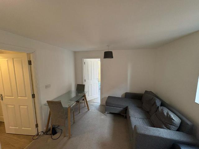 Belgrave Middleway, BIRMINGHAM, B5 2 bed flat to rent £1,075 pcm £248 pw