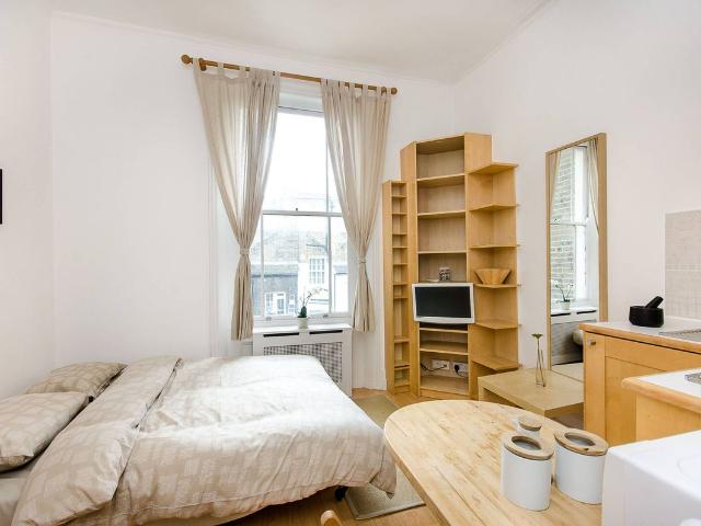 Belgrave Road, Pimlico, London SW1V, Studio to rent, £1,750 pcm | PrimeLocation