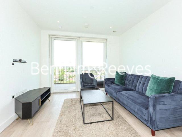 Belgrave Road, Wembley HA0, 2 bed flat to rent, £2,200 pcm | PrimeLocation