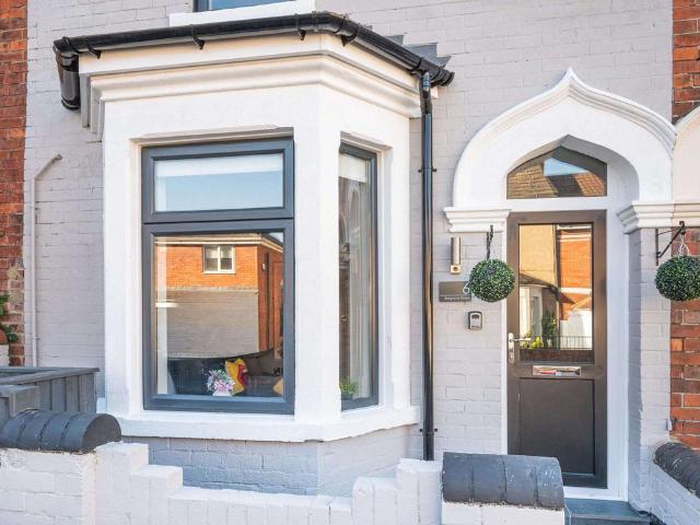 Belgrave Street Room 5
