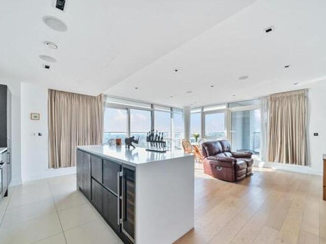 Belgravia House, Dickens Yard, 3 Bedroom Apartment
