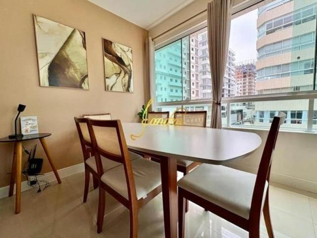 Belíssimo apartamento 3 dormitorios com vista para o mar mobiliado