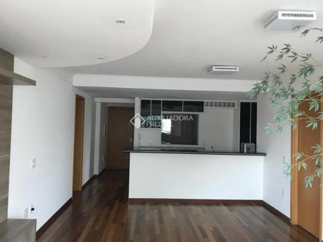 Belíssimo Apartamento com Planejados, 03 suítes, 04 Vagas para venda ou Locação