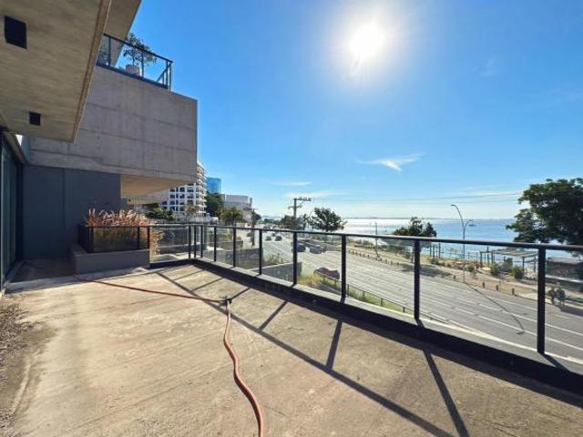 Belíssimo apartamento com projeto diferenciado e vista deslumbrante para o pôr d