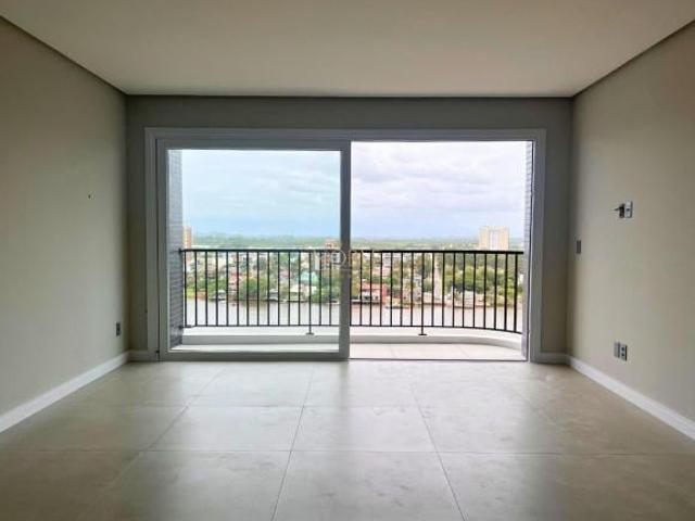 Belíssimo apartamento com 2 suítes na região mais procurada de Torres