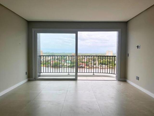 Belíssimo apartamento com 2 suítes na região mais procurada de Torres