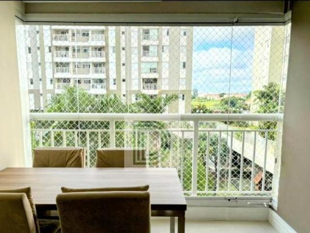 BELÍSSIMO APARTAMENTO COM 2 VAGAS