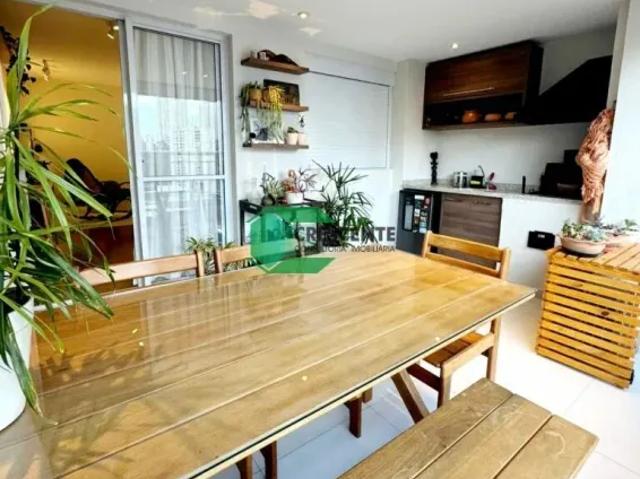 Belíssimo apartamento a 600 metros do Shopping Morumbi Town!