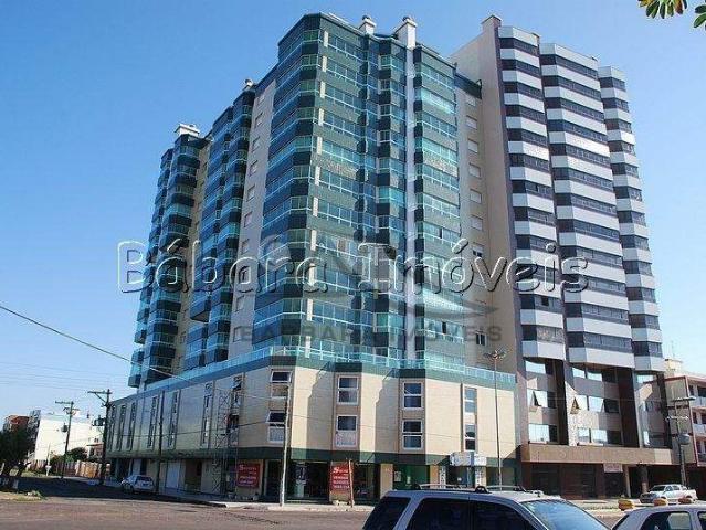 Belíssimo apartamento a 3 quadras do mar na AV. DA igreja !
