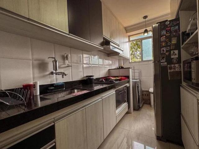 BELÍSSIMO APARTAMENTO Á VENDA | BAIRRO PARQUE TURISTAS | 3 QUARTOS | SUITE | 1 VAGA | 370.000