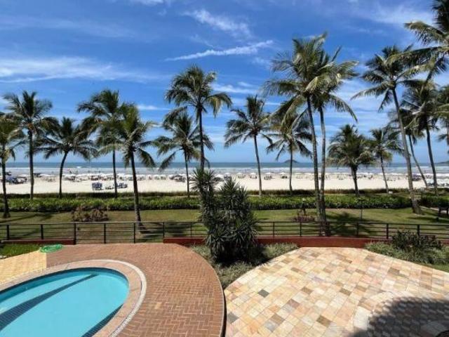 Belíssimo Apartamento a Beira Mar na Riviera de São Lourenço