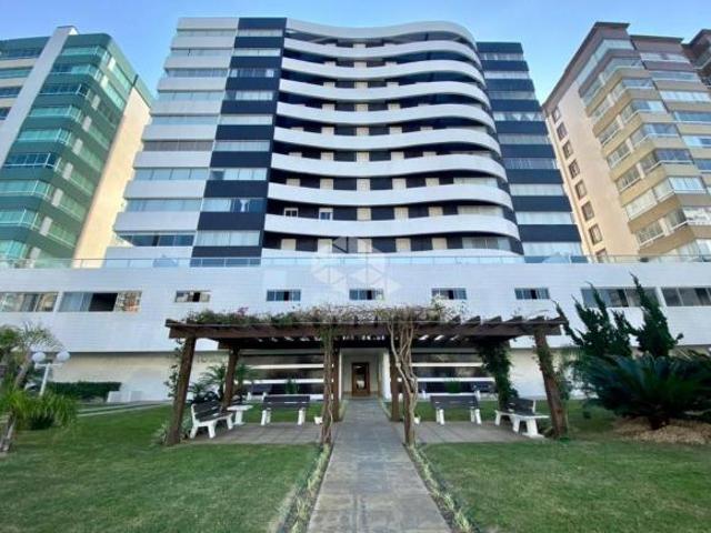Belíssimo apartamento de 02 dormitórios com amplo terraço em Capão da Canoa!