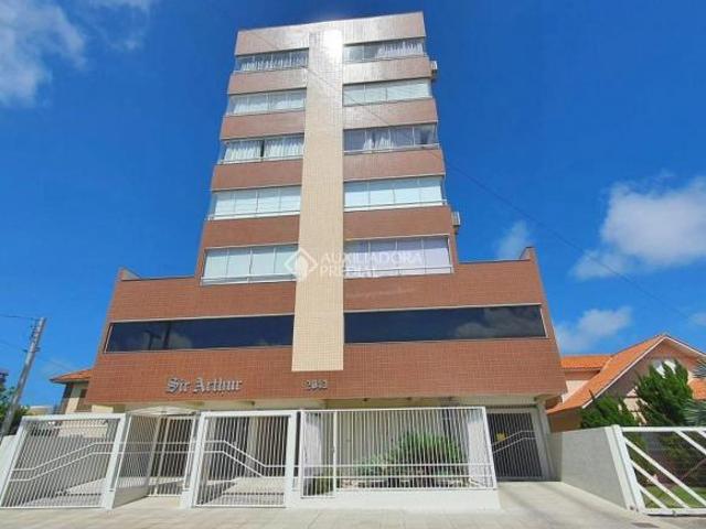 Belíssimo apartamento de 2 quartos, terraço e vista linda para praia!