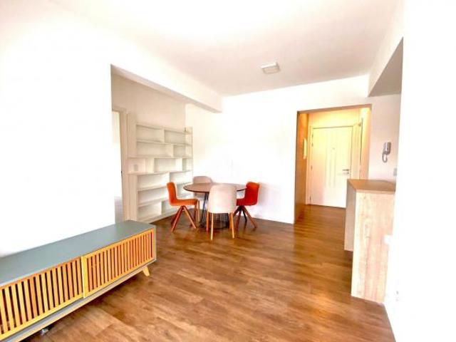 Belíssimo apartamento de duas suítes