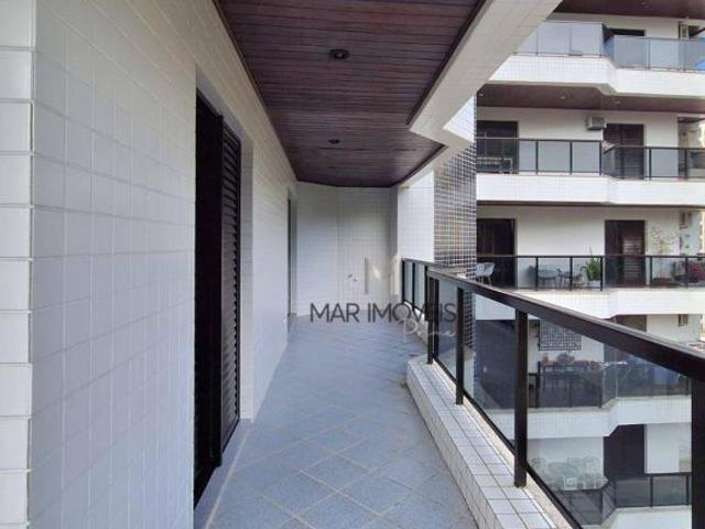 Belissimo apartamento no coração de Pitangueiras, com 130,00m2