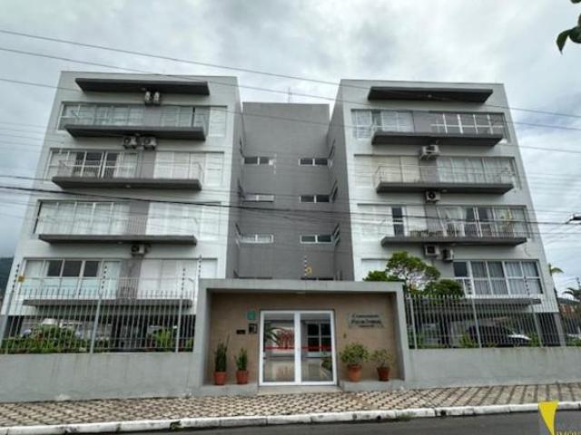 Belíssimo apartamento no centro de Ubatuba