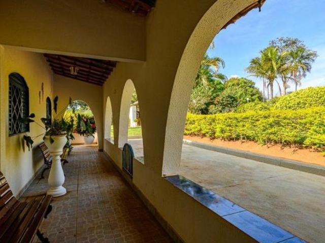 Belíssimo Haras a 60 m de Brasília Luziânia