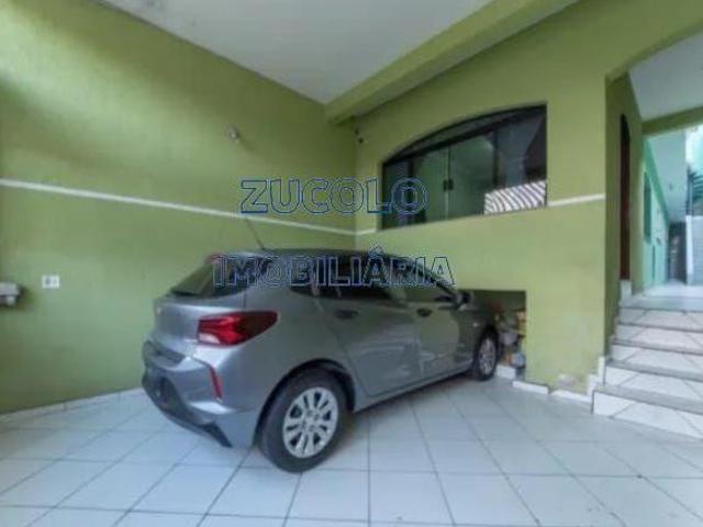 Belíssimo Sobrado triplex no Jardim Petroni em São Bernardo do Campo com 226M² de Área Útil