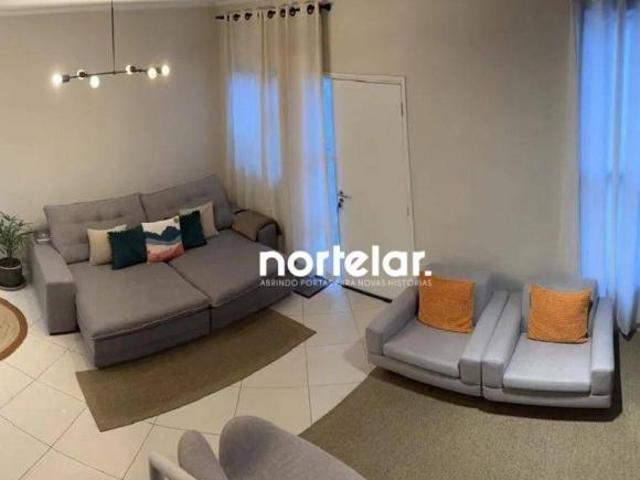 Belíssimo sobrado à venda na Granja Viana Cotia/SP 03 dormitórios 01 suíte master com closet e vara