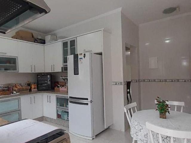 Belíssimo Sobrado com 231 M² no Balmeario Florida Praia Grande SP