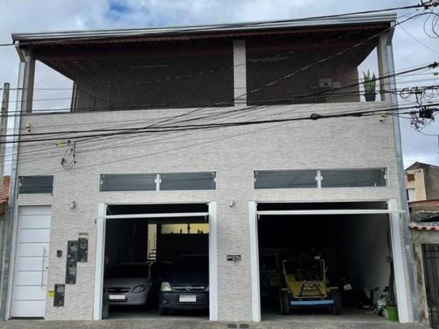 Belíssimo Sobrado com Salão Comercial Designer Moderno e Funcional no bairro Jardim Toledo em Votora
