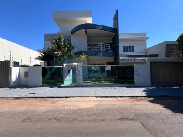 BELÍSSIMO SOBRADO DISPONÍVEL PARA LOCAÇÃO NO BAIRRO BANDEIRANTES