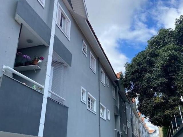 Belíssimo Sobrado em condomínio fechado em Santo André