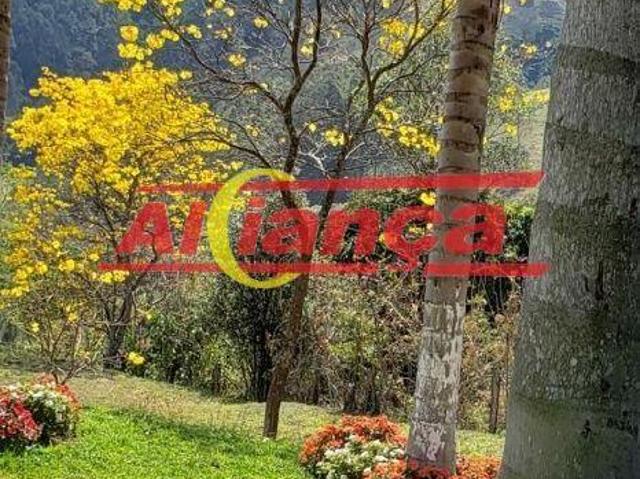 Belíssimo Sítio, localizado na cidade de Pedra Bela, no Bairro de Pitangueiras do Meio