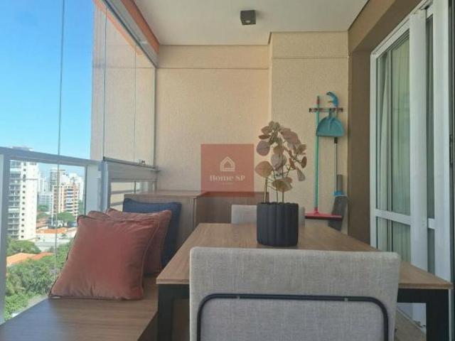 Belíssimo Studio com vaga de garagem para venda ou locação no Campo Belo