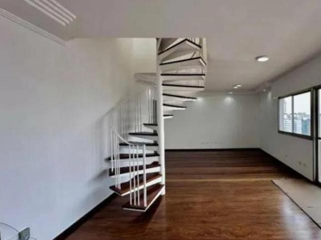 Belíssima Cobertura no Condomínio Maison De Saint Malo Campo Belo com 269 m²!