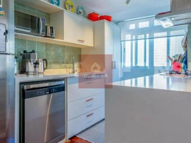 Belíssima cobertura duplex a venda na Vila Olimpia