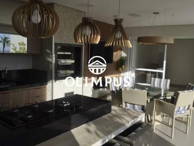 Belíssima cobertura duplex de Luxo com 350m² na Regiao Central
