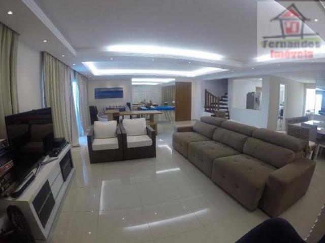 Belíssima Cobertura Duplex Mobiliada à Venda na Enseada, Frente ao Mar Guarujá