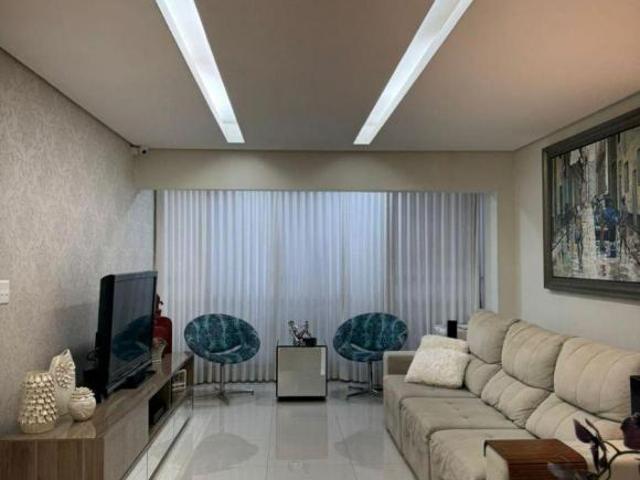 Belíssima Cobertura duplex super completa no bairro Jardim Finotti em Uberlândia