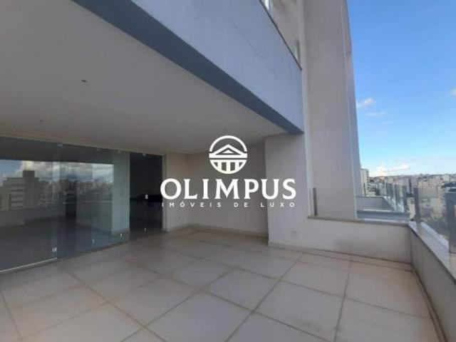 Belissima cobertura de 343m² com excelente acabamento e ótima localização